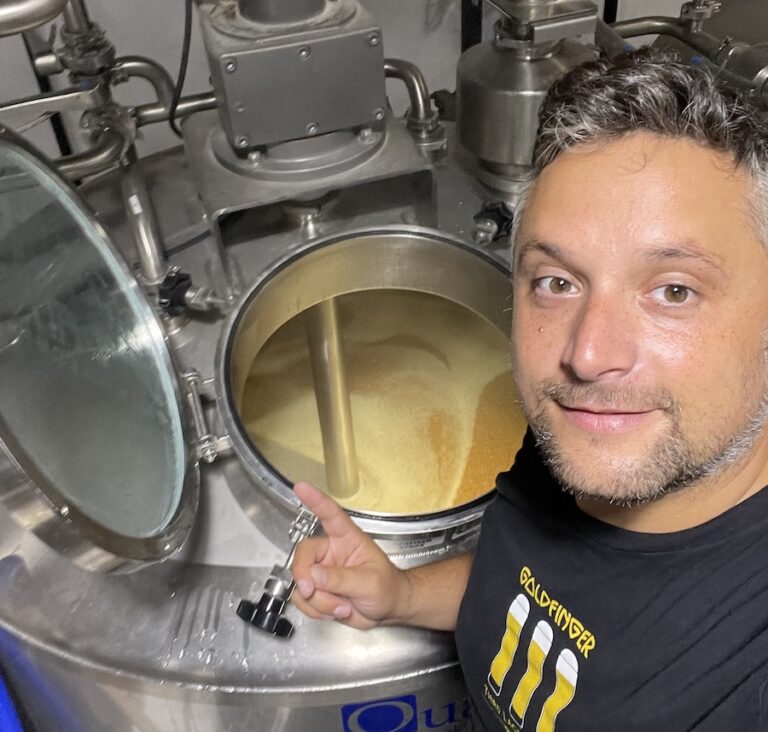 Brewer’s Choice: Goldfinger Brewing’s Tom Beckmann - Illinois Brewing